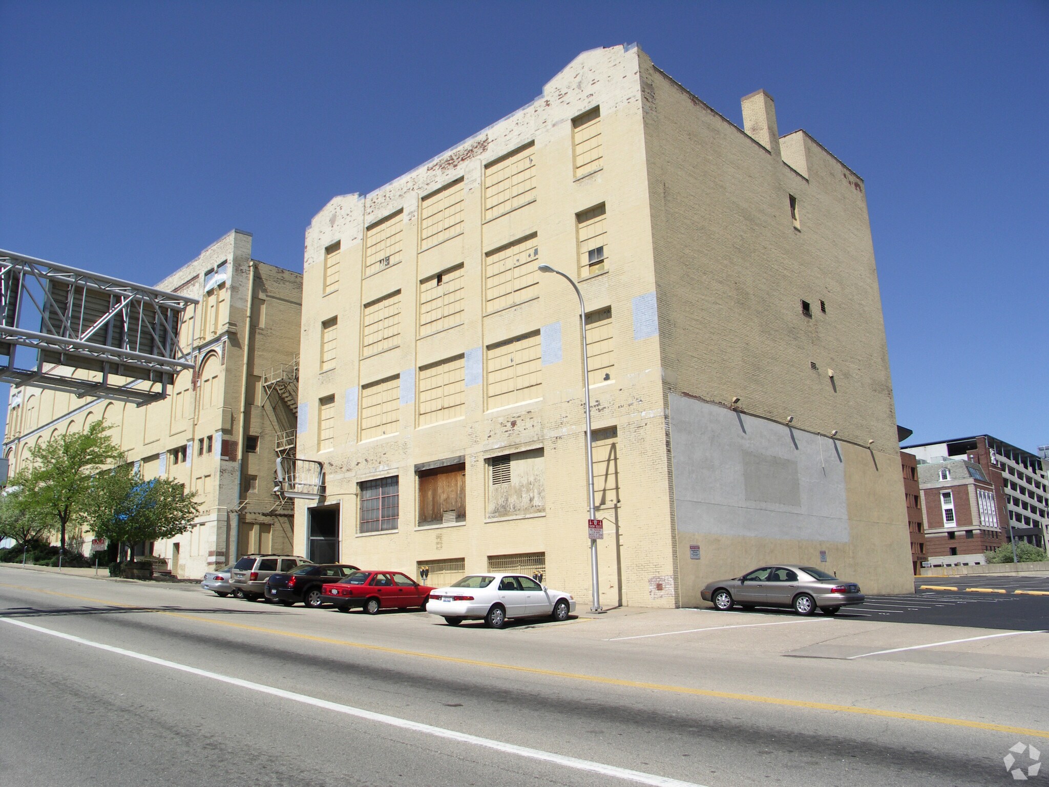 336 SW Adams St, Peoria, IL 61602 - The Cohen Building | LoopNet.com
