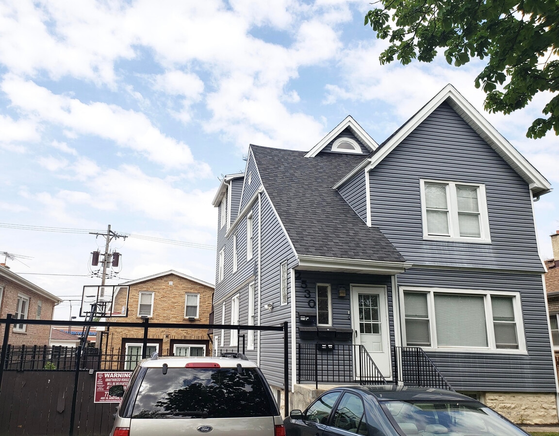 2530 N Neva Ave, Chicago, IL 60707 | LoopNet