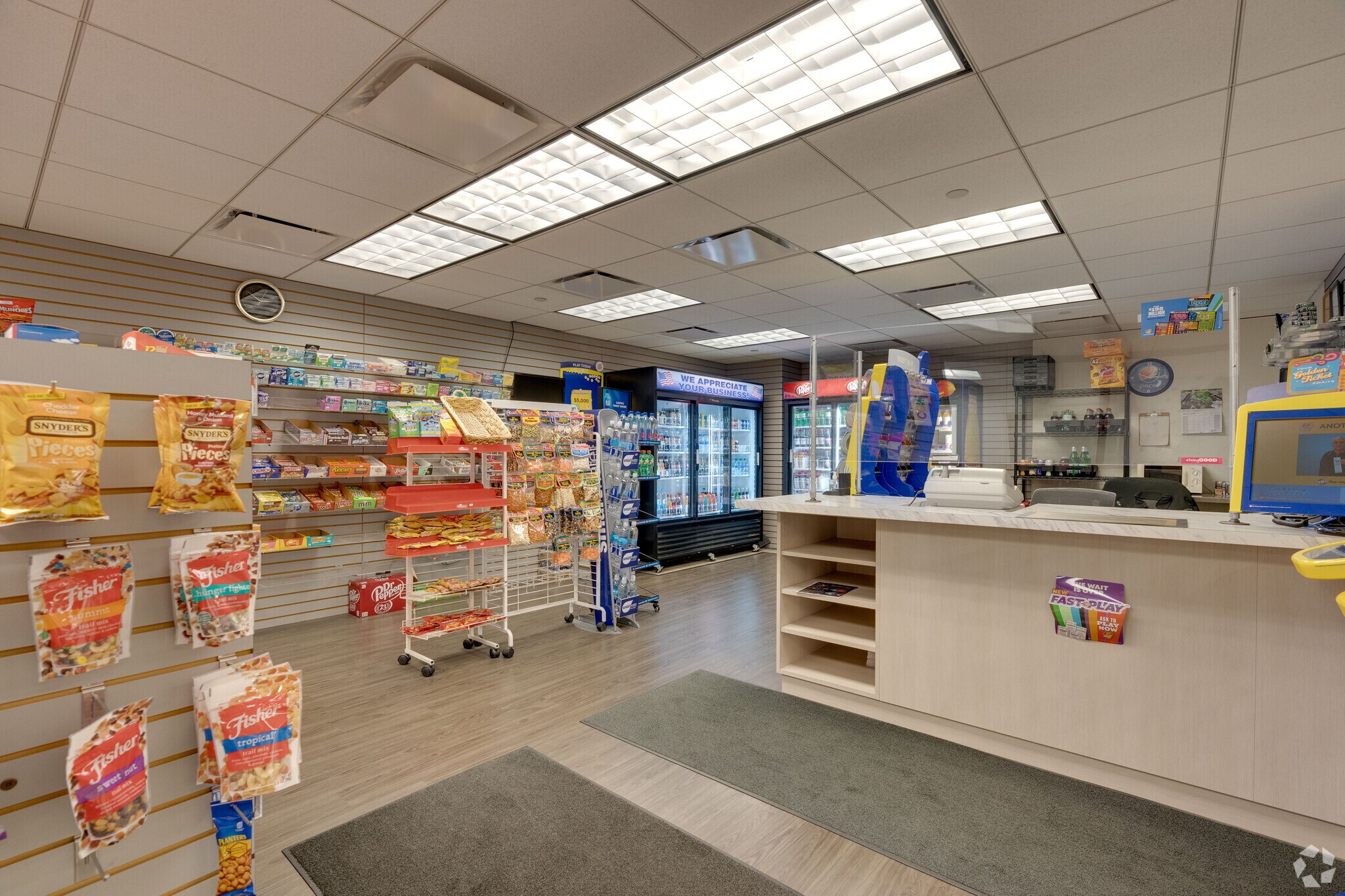 2015 Spring Rd, Oak Brook, IL 60523 - Commerce Plaza II | LoopNet