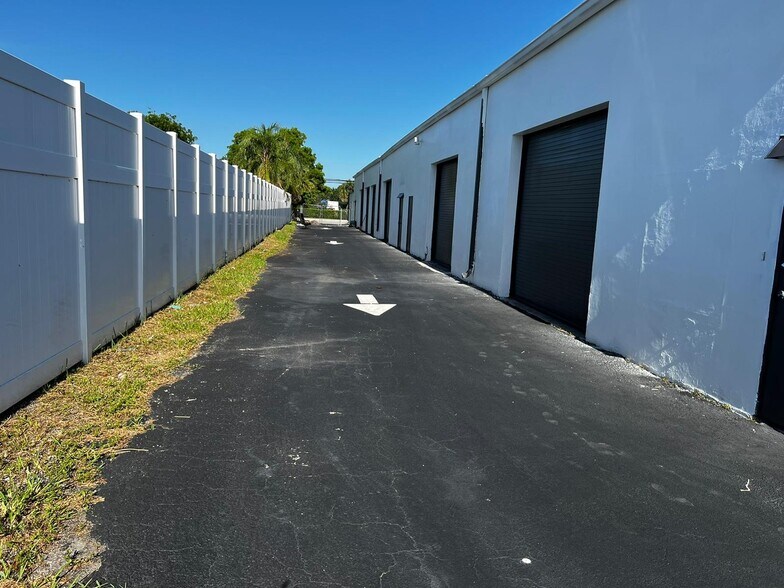 610-620 SW 12th Ave, Pompano Beach, FL 33069 - Industrial for Lease ... 610-620 SW 12th Ave, Pompano Beach, FL 33069 - Industrial for Lease ...