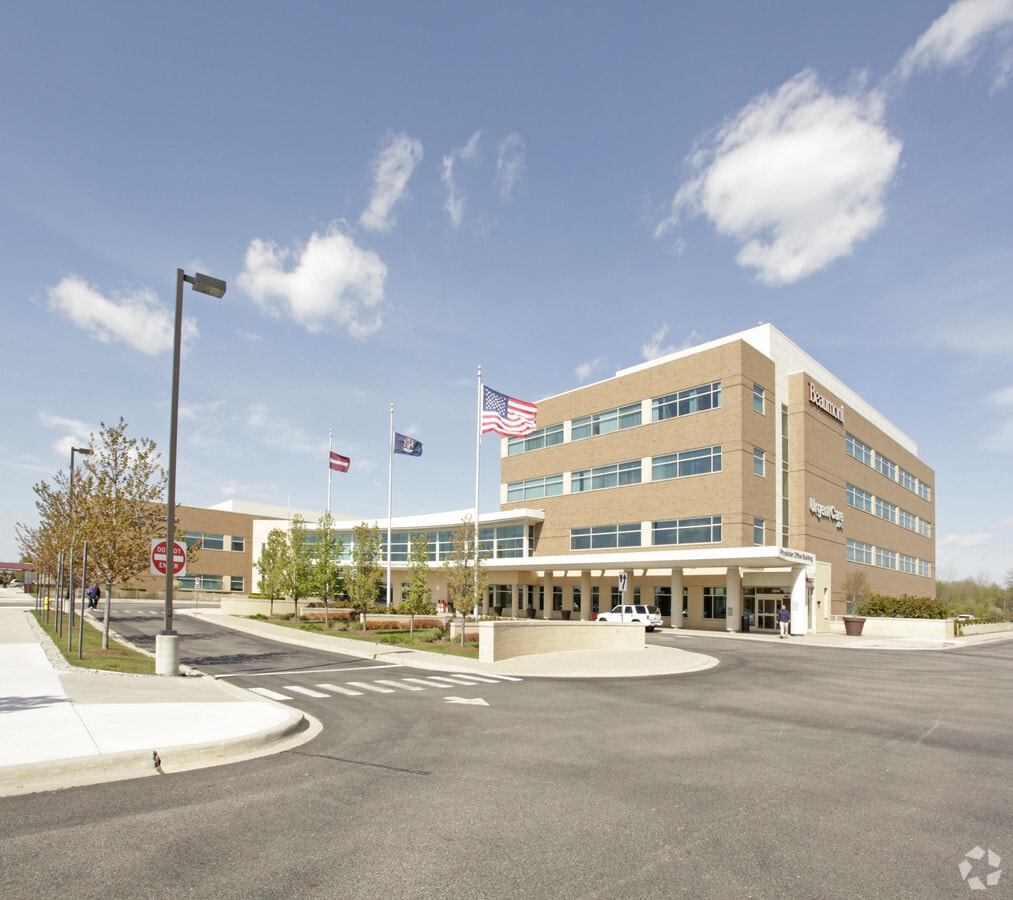 15959 Hall Rd, Macomb Township, MI 48044 - Beaumont Medical Center | LoopNet