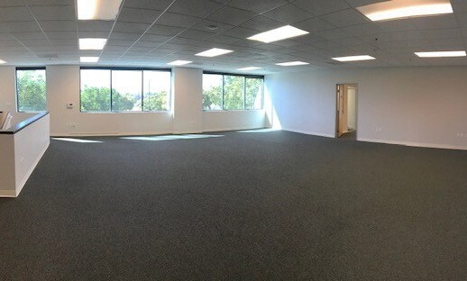 3282 Grey Hawk Ct, Carlsbad, CA 92010 | LoopNet