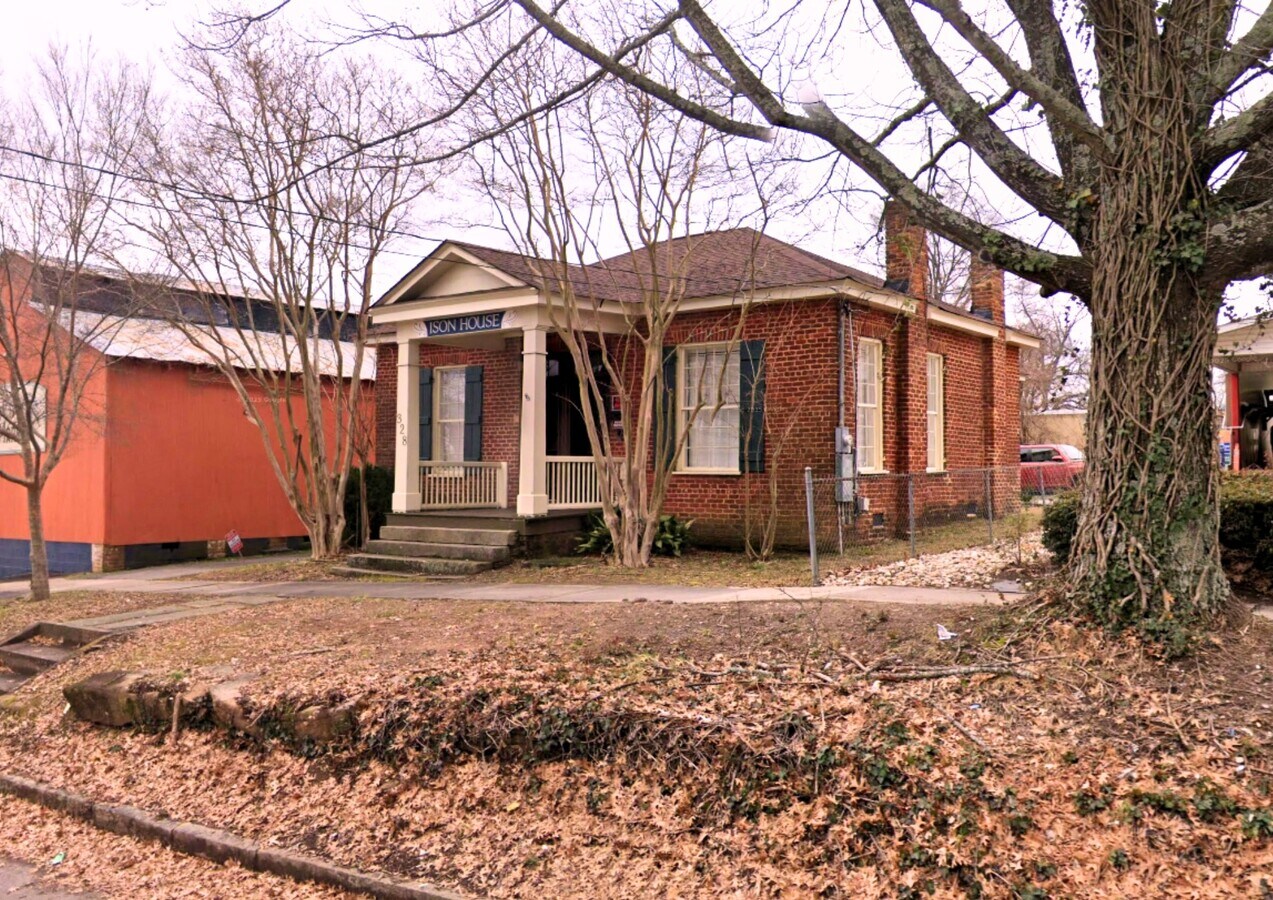 328 W Solomon St, Griffin, GA 30223 | LoopNet