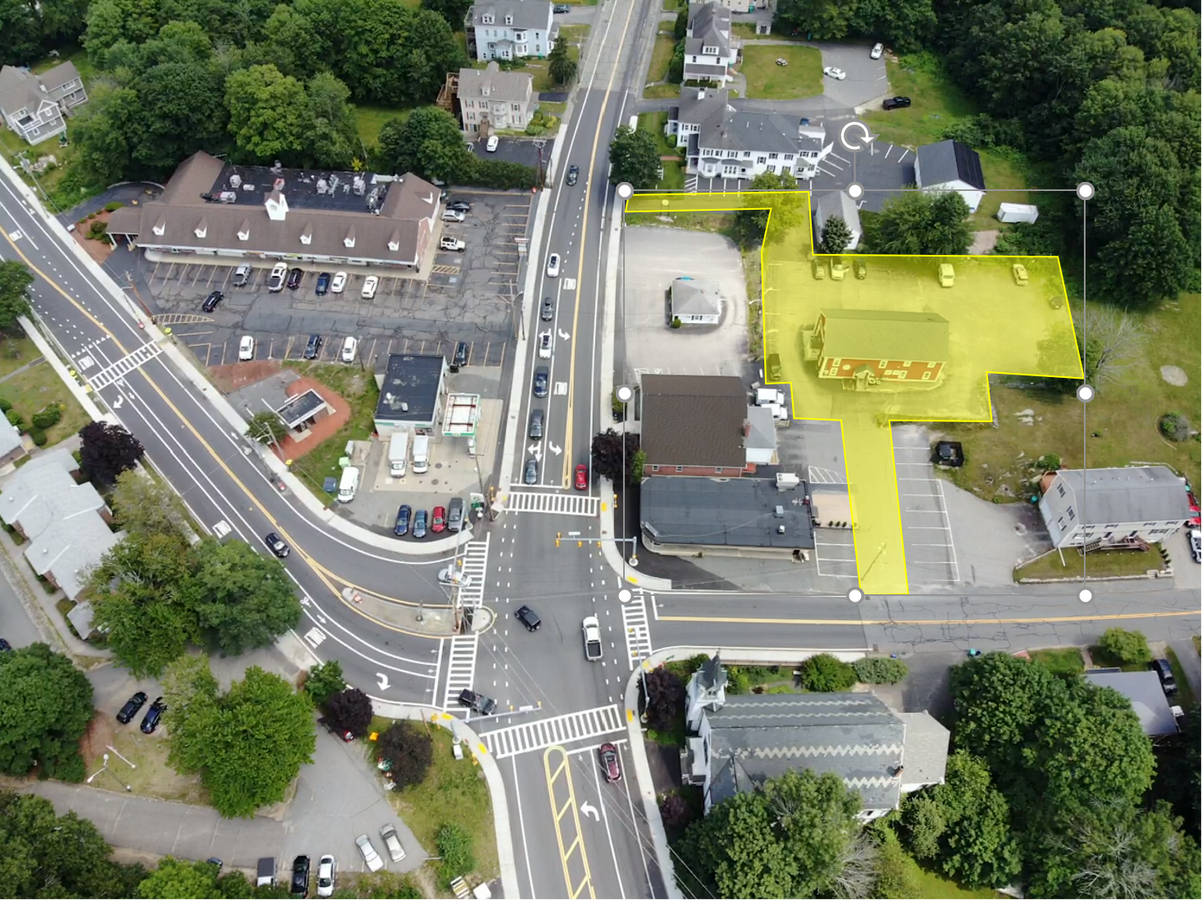 2 Maple Ave, Upton, MA 01568 | LoopNet