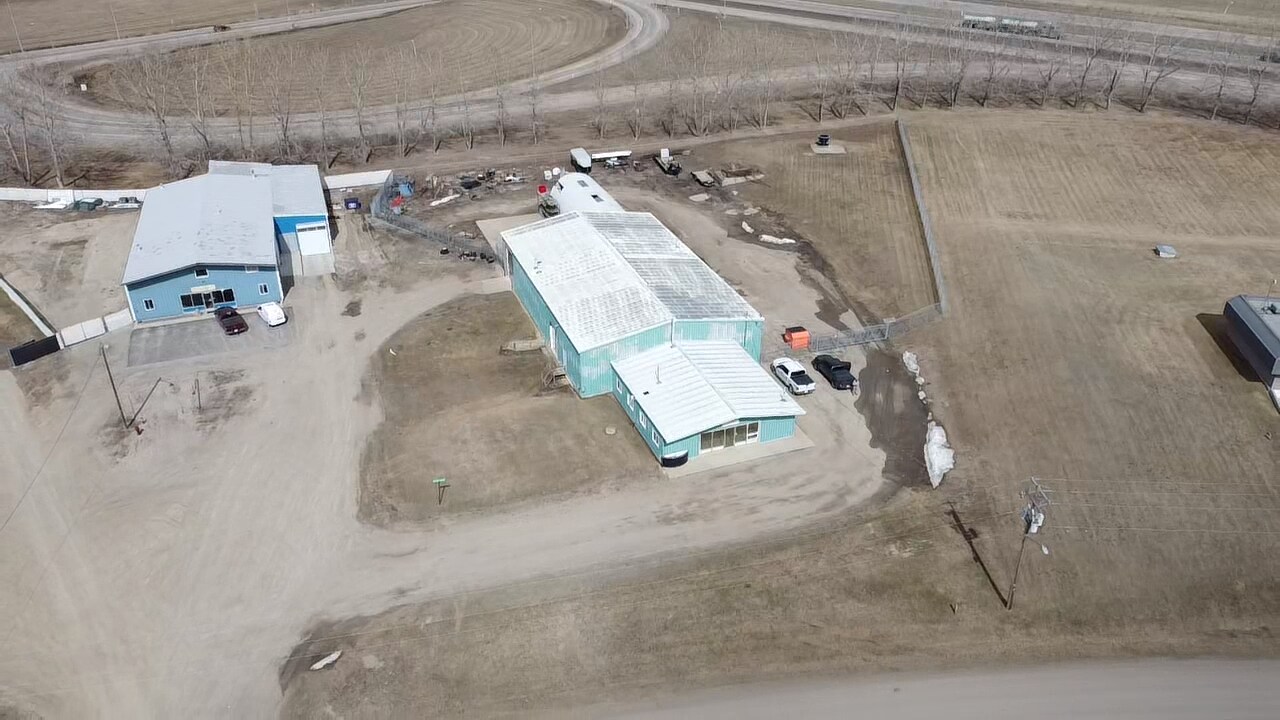 8 24th Street, Bowden, AB T0M 0K0 | LoopNet