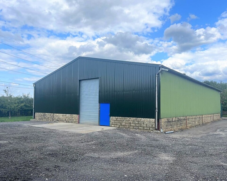 W Eversley Cross, Eversley, RG27 0NY | LoopNet