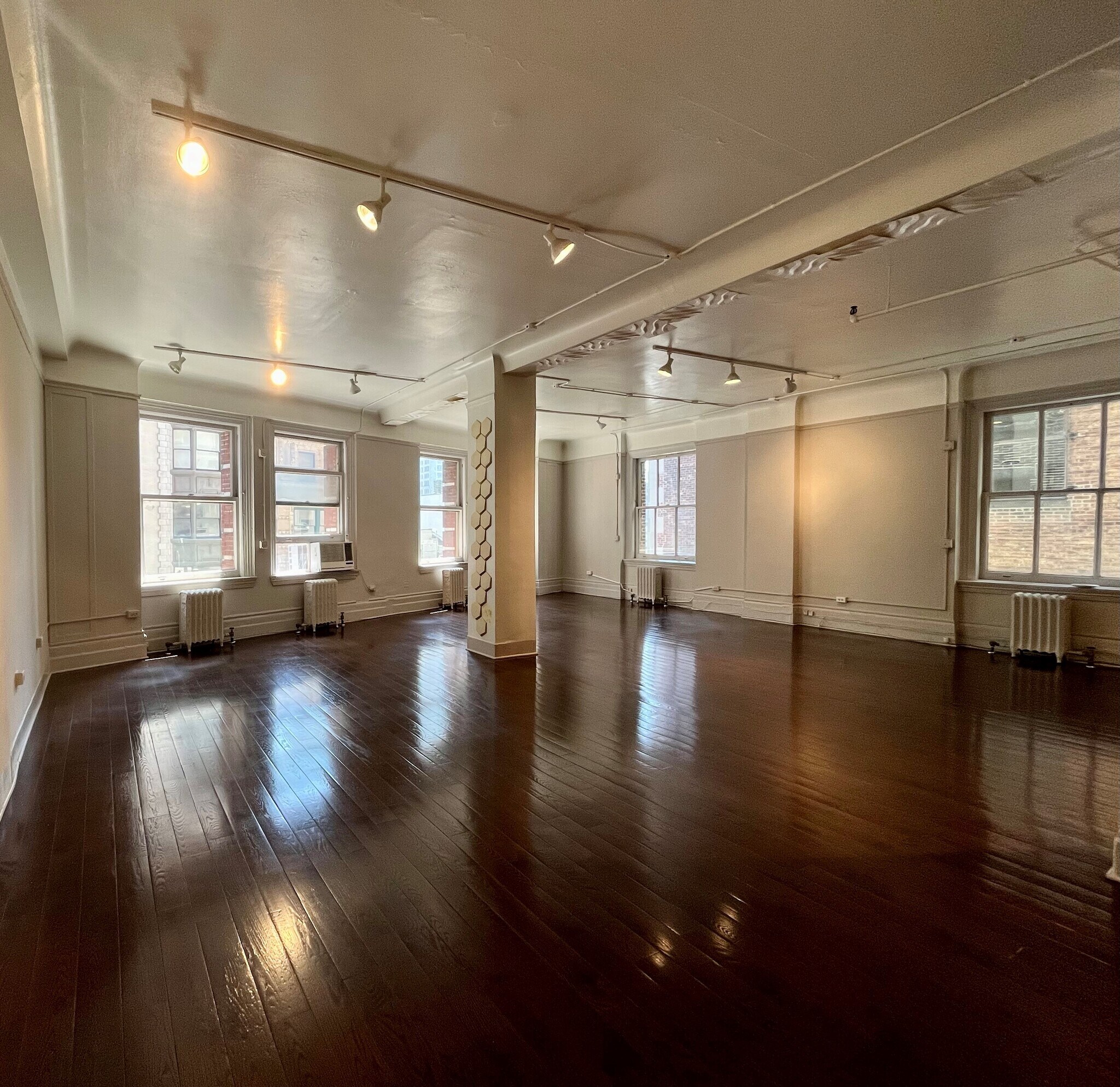 1133 Broadway, New York, NY 10010 - St. James Building - NoMad | LoopNet