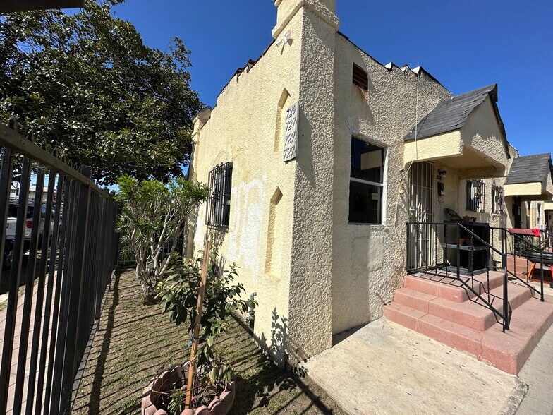 725 W 77th St, Los Angeles, CA 90044 - Multifamily for Sale | LoopNet