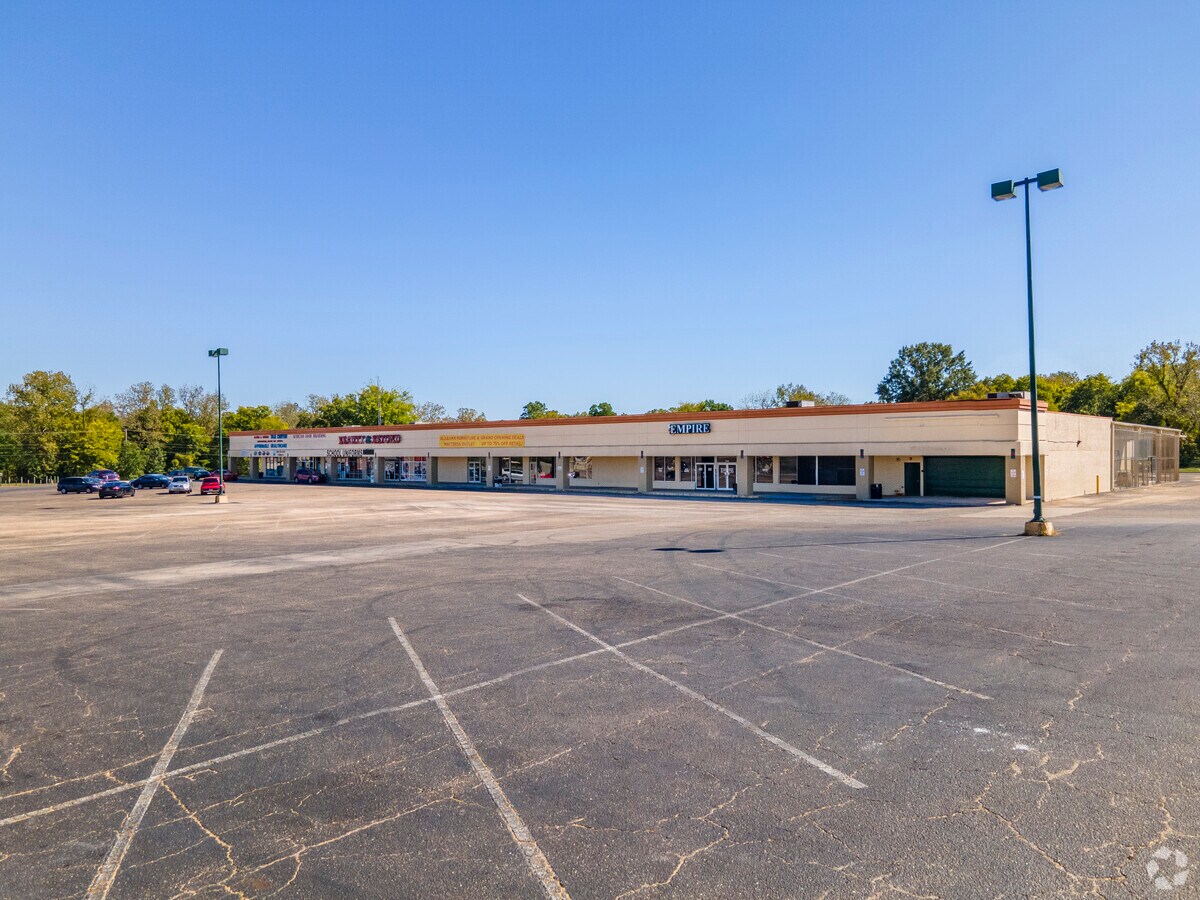 2412-2424 E South Blvd, Montgomery, AL 36116 | LoopNet