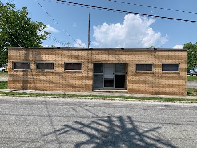 196 Whitmire St, Brevard, NC 28712 | LoopNet 196 Whitmire St, Brevard, NC 28712 | LoopNet