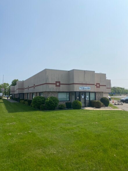 410 N Main St, Middlebury, IN 46540 | LoopNet 410 N Main St, Middlebury, IN 46540 | LoopNet
