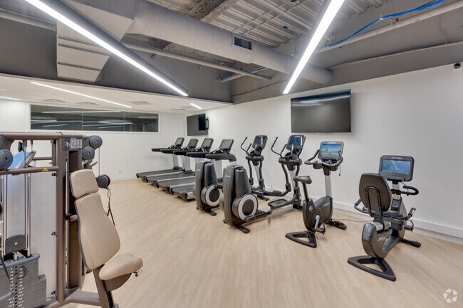 JLL - Chicago Commercial Listings & Brokers | LoopNet