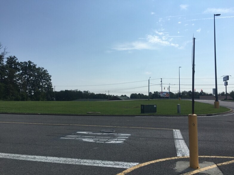 101 Walmart Drive, Kingwood, WV 26537 | LoopNet