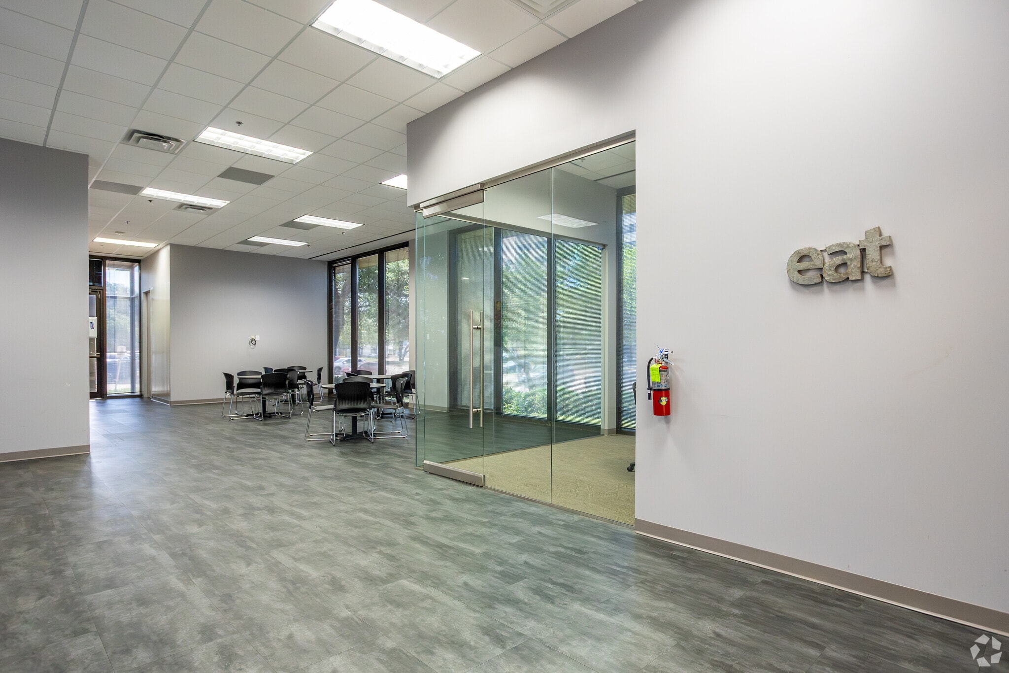 4201 Spring Valley Rd, Dallas, TX 75244 - Spring Valley | LoopNet