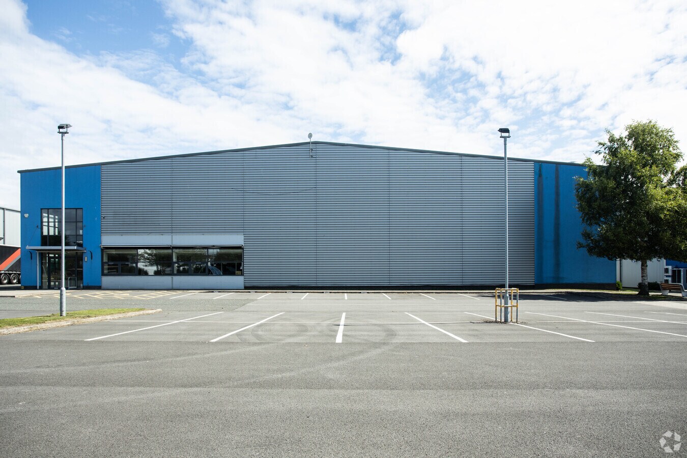 High Flatworth, North Shields, TWR NE29 7UT | LoopNet