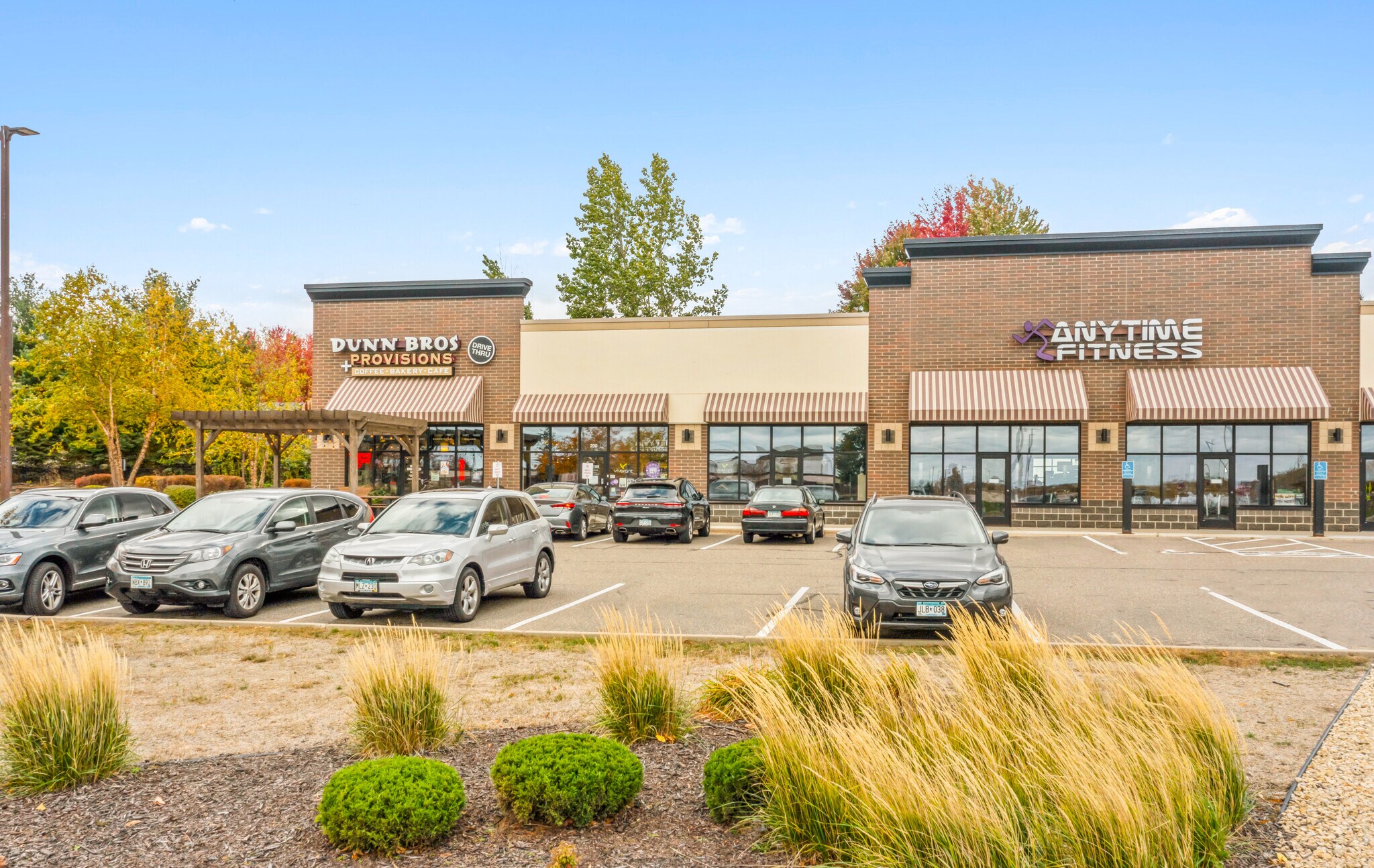 1020 Diffley Rd, Eagan, MN 55123 - Diffley Marketplace | LoopNet