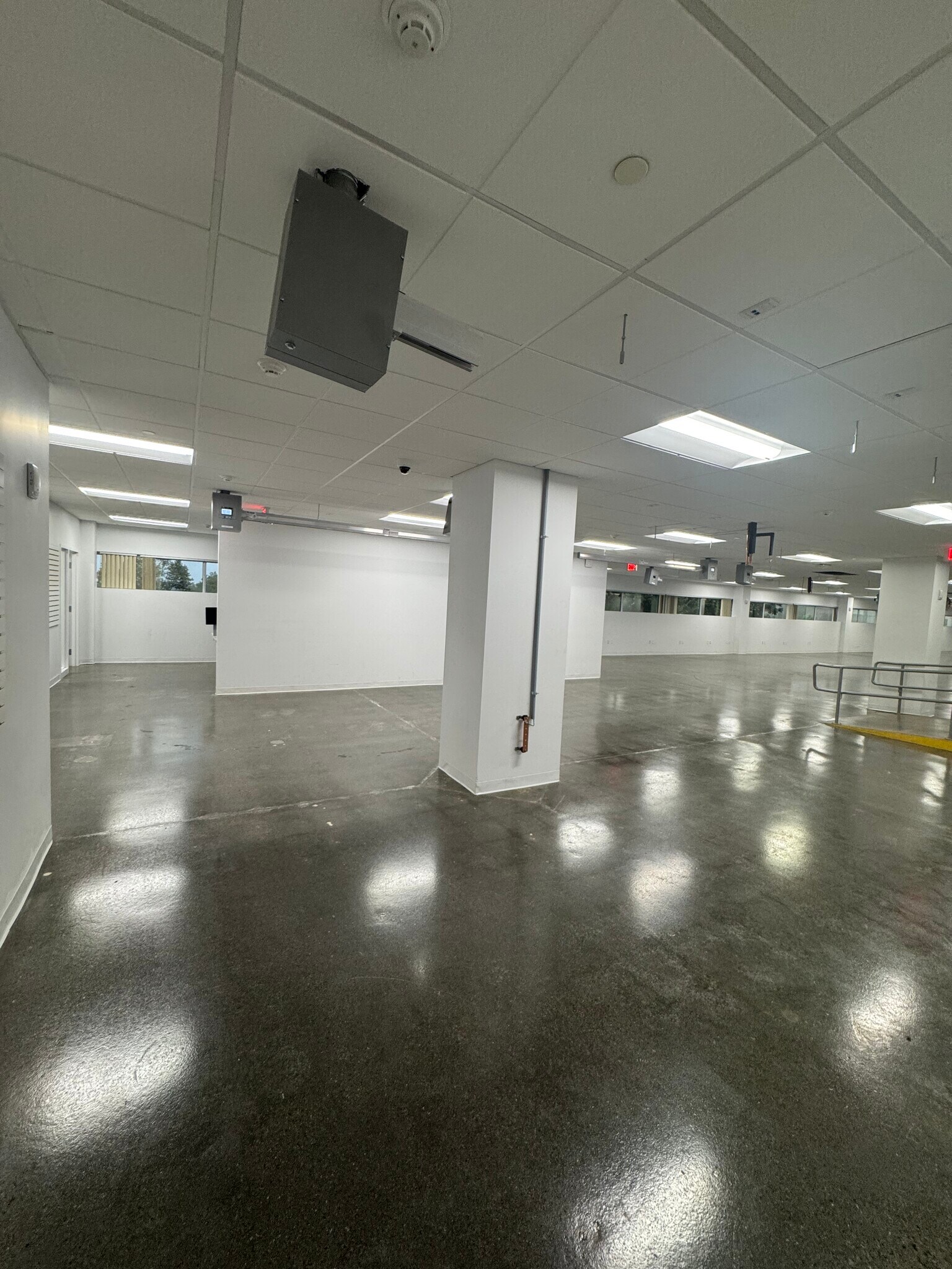 1 Research Dr, Westborough, MA 01581 - One Research Drive | LoopNet