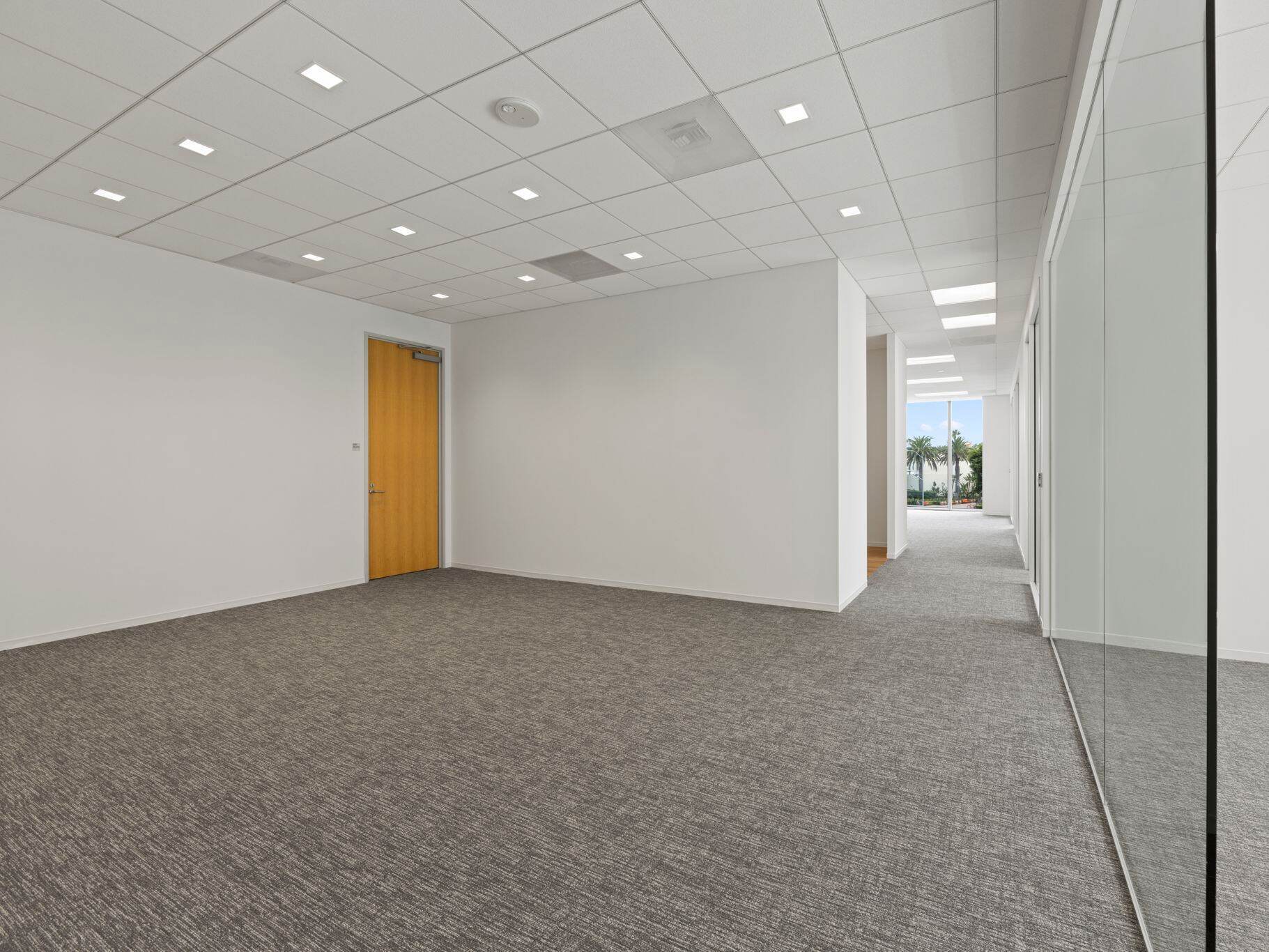 200 Spectrum Center Dr, Irvine, CA 92618 - Spectrum Center | LoopNet