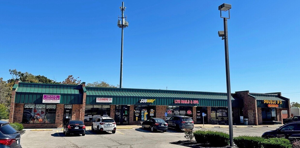 13140-13154 Tesson Ferry Rd, Saint Louis, MO 63128 | LoopNet