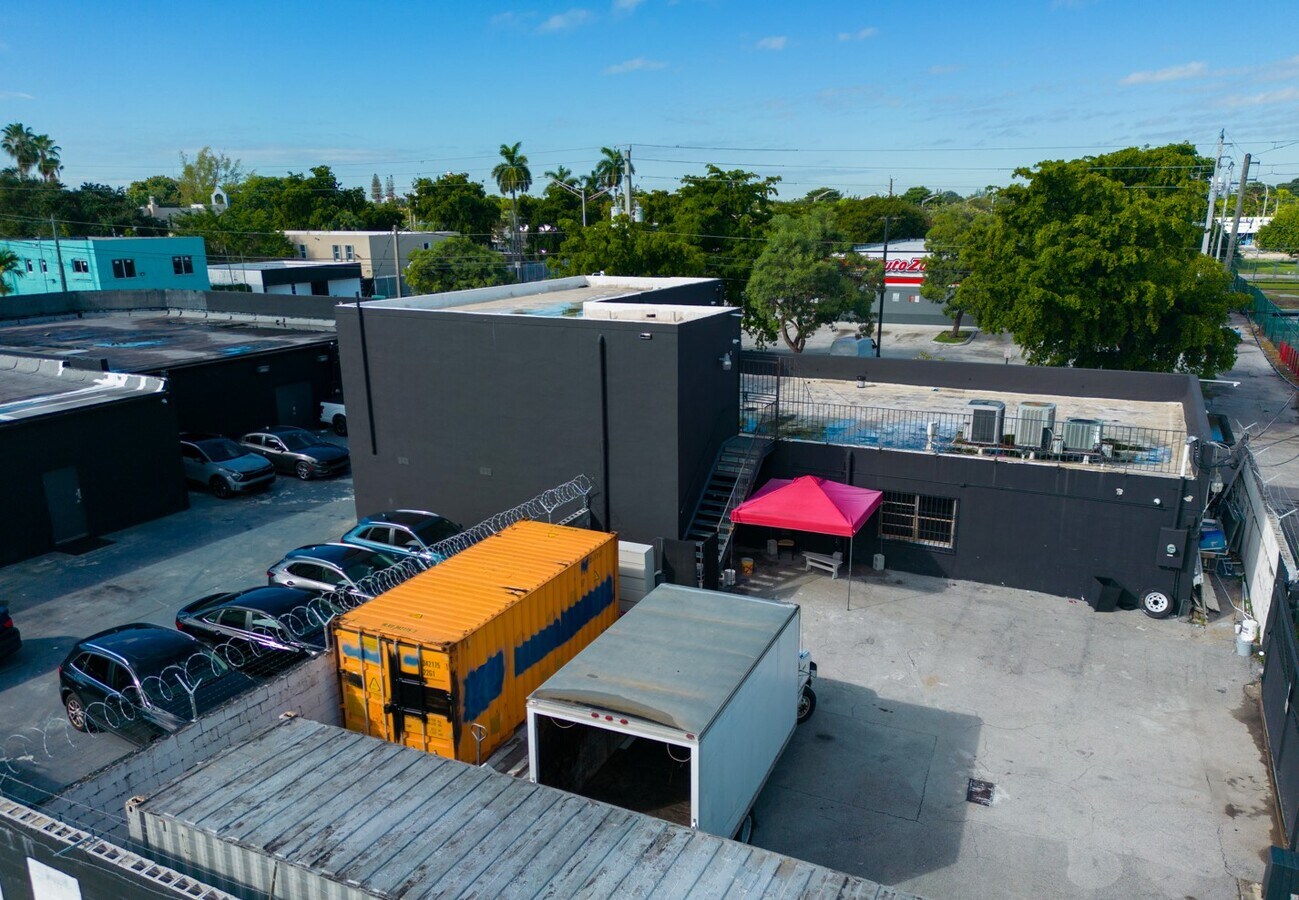 7929 NE 1st Ave, Miami, FL 33138 | LoopNet