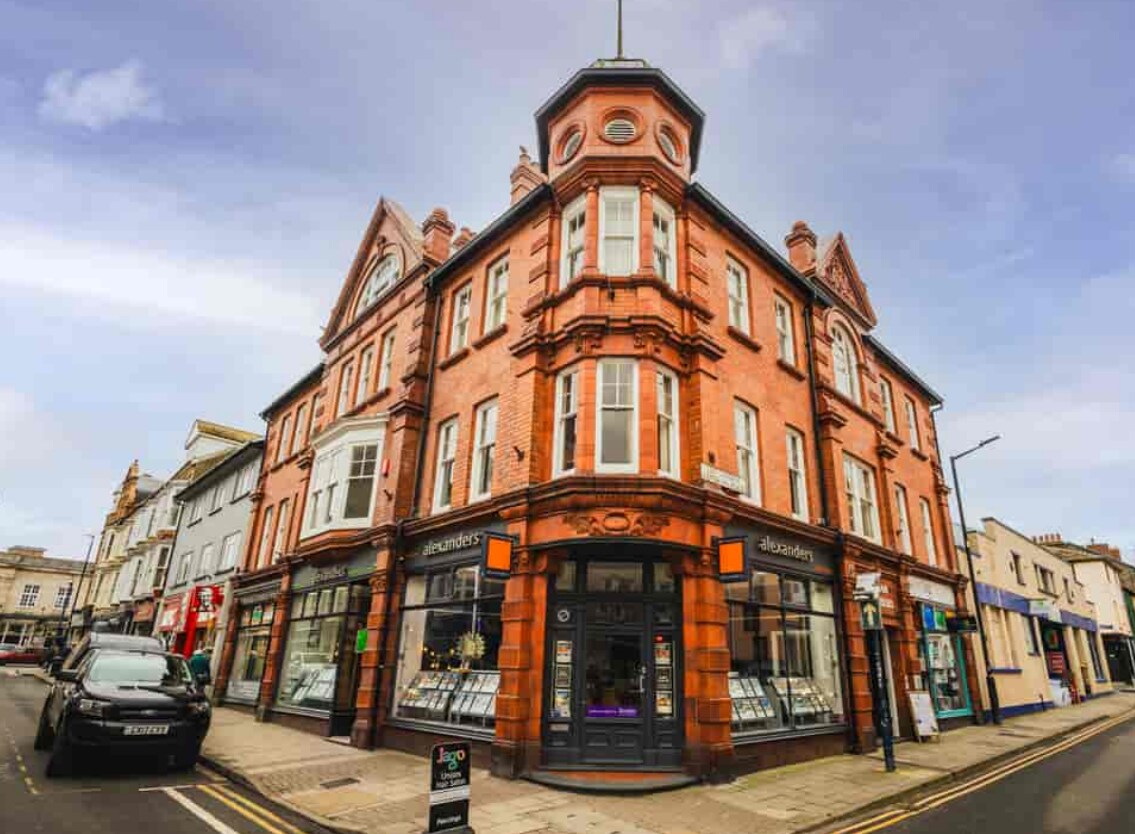 Terrace Rd, Aberystwyth, SY23 1NY | LoopNet