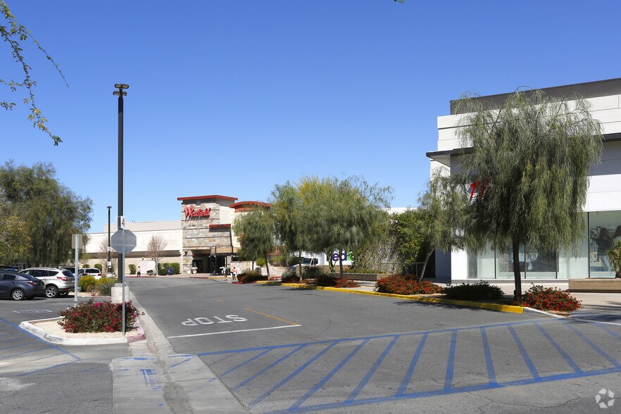 72840 Hwy 111, Palm Desert, CA 92260 | LoopNet