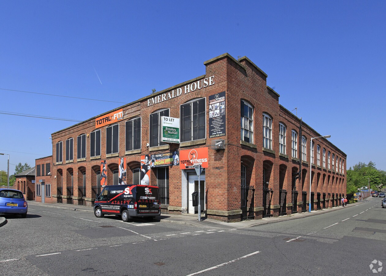 Daniel St, Oldham, OL1 3PL | LoopNet