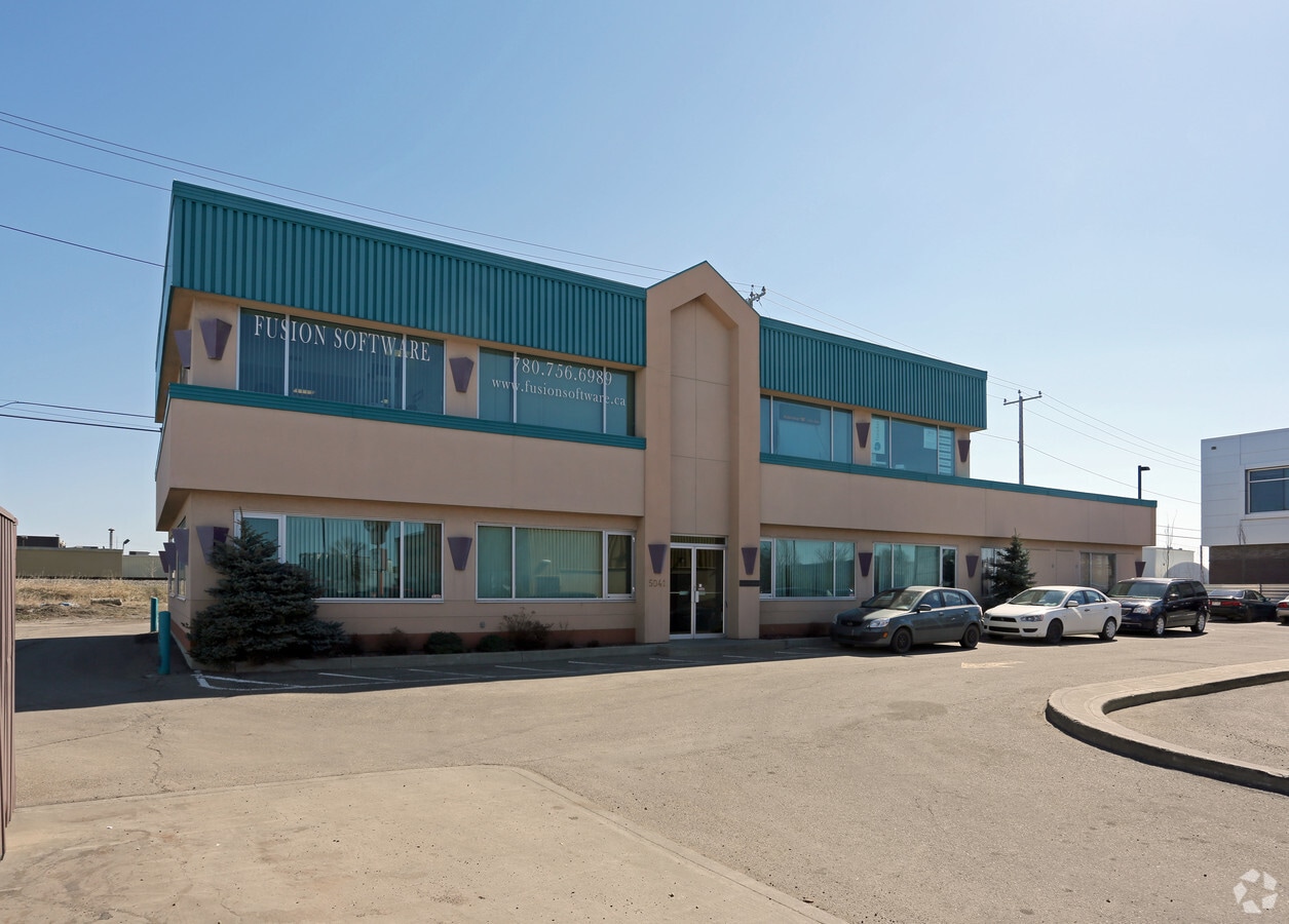 5041 Gateway Blvd NW, Edmonton, AB T6H 5W8 | LoopNet