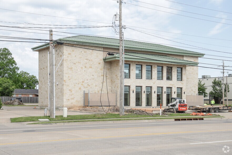 5608 S Mingo Rd, Tulsa, OK 74146 - The Richard C. Gardner Event Hub ...