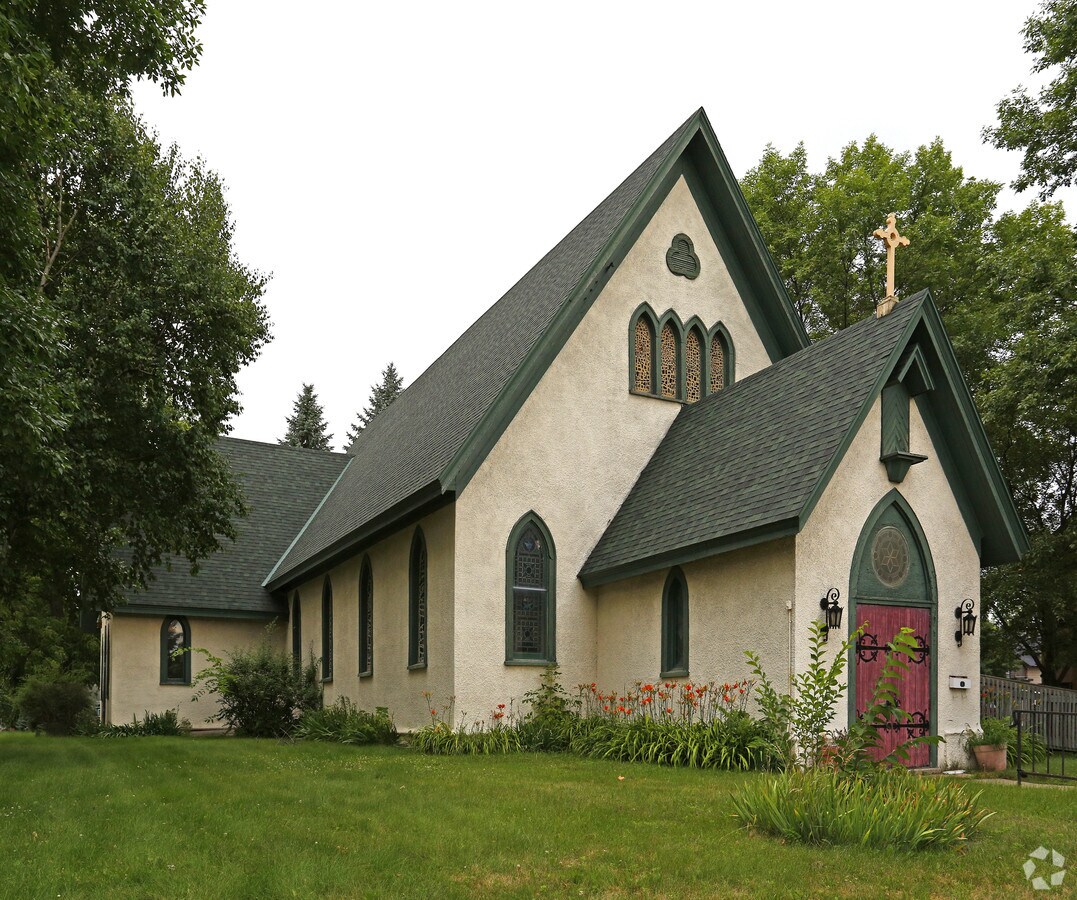 422 6th St SW, Willmar, MN 56201 | LoopNet