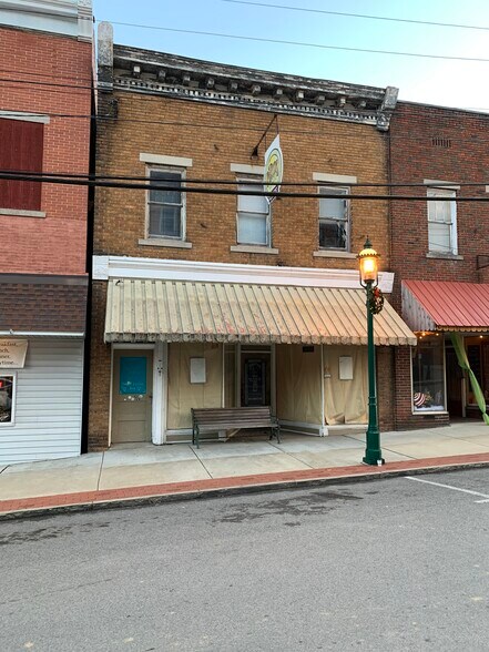 252 Main St, West Union, WV 26456 | LoopNet