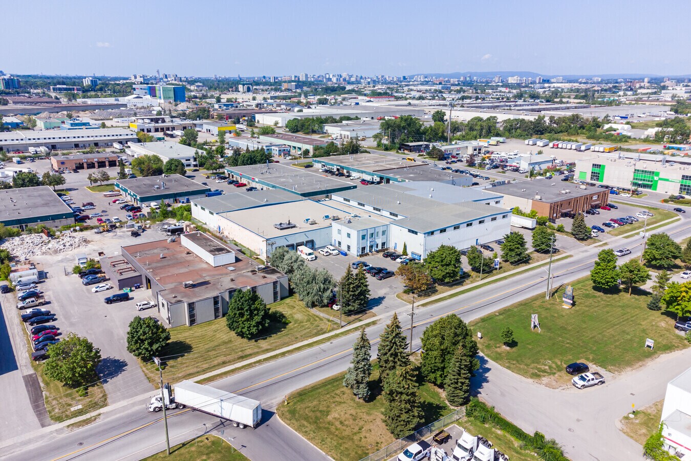 2574 Sheffield Rd, Ottawa, ON K1B 3V7 | LoopNet