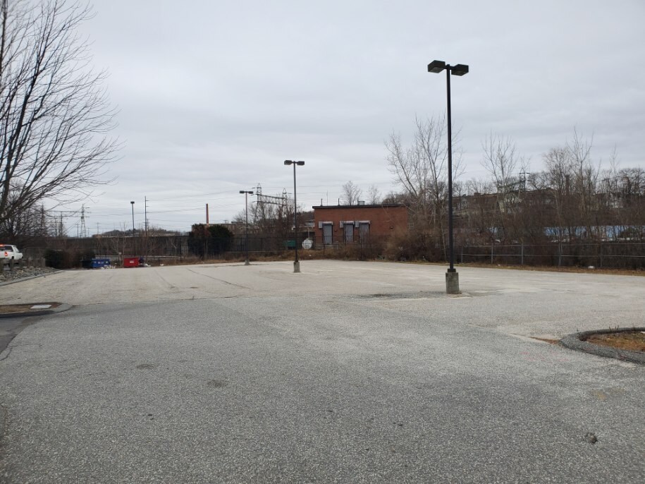 603 Clinton St, Woonsocket, RI 02895 | LoopNet