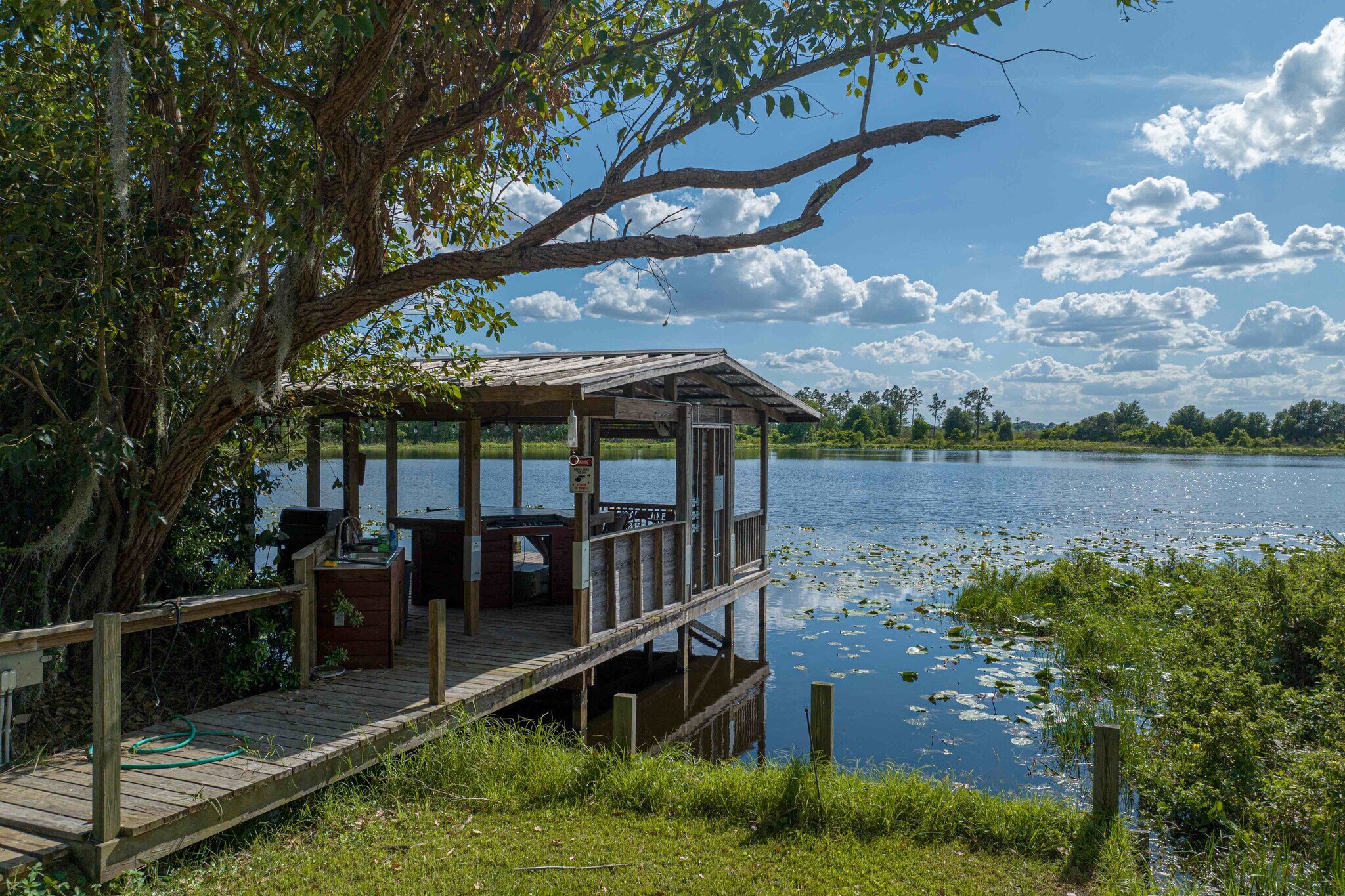 8505 Shreck Rd, Bartow, FL 33830 - BARTOW- 30 AC w/ 10 AC LAKE and 5 HOMES | LoopNet