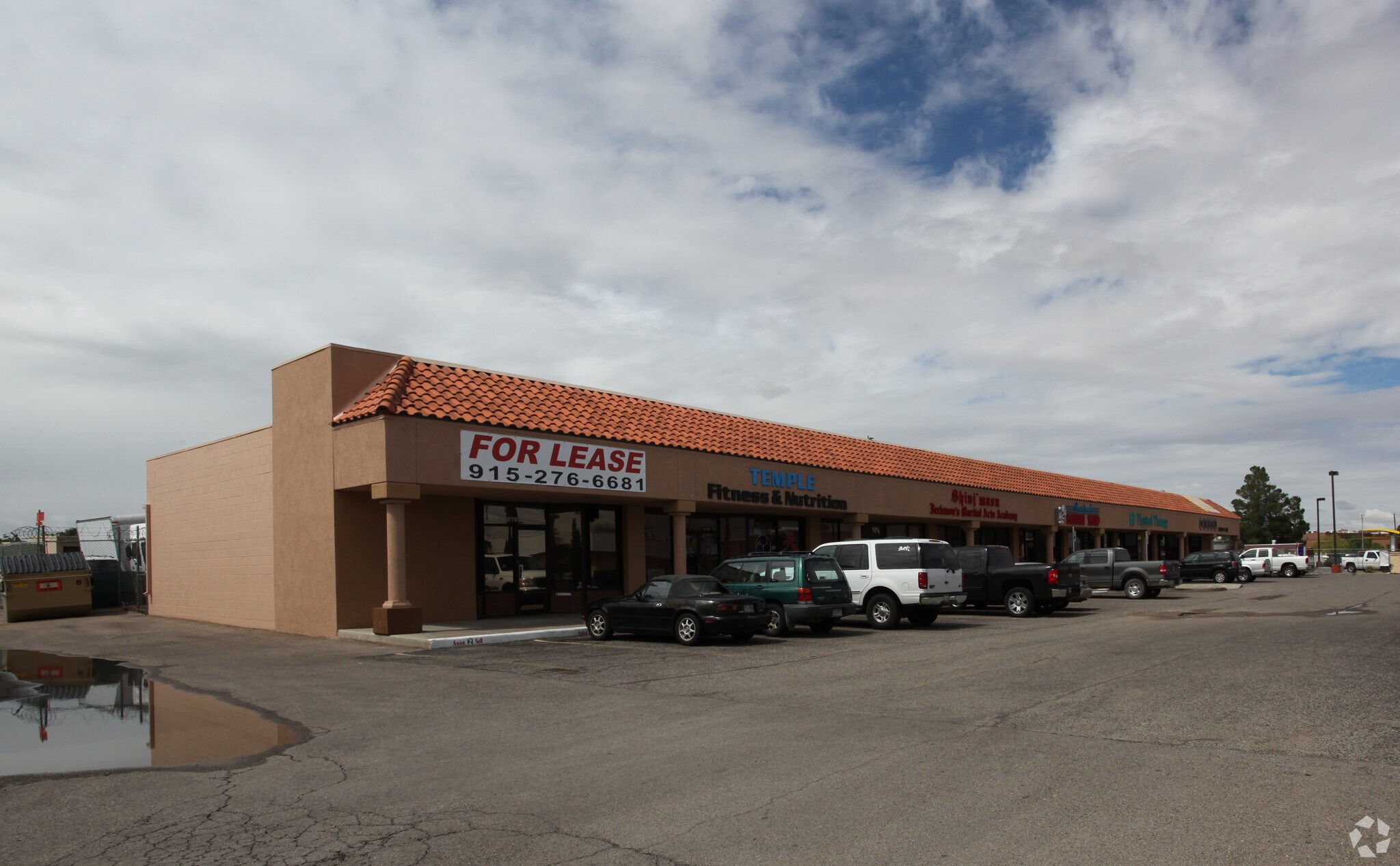 1891 N Lee Trevino Dr El Paso TX 79936 Retail For Lease LoopNet 1891-n-lee-trevino-dr-el-paso-tx-79936-retail-for-lease-loopnet