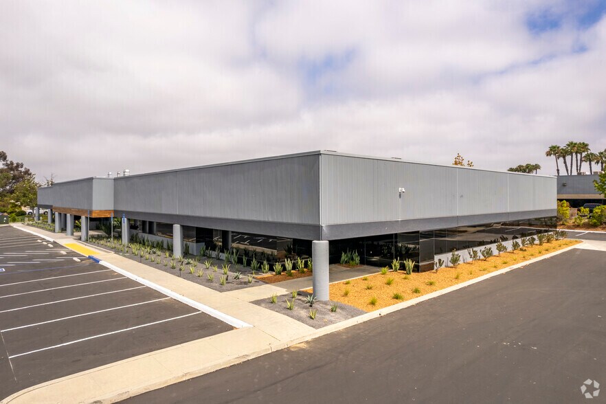 10045 Mesa Rim Rd, San Diego, CA 92121 | LoopNet