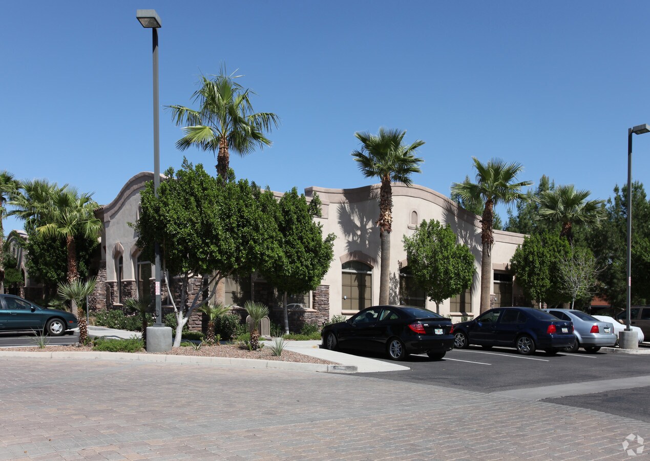 2152 S Vineyard, Mesa, AZ 85210 | LoopNet