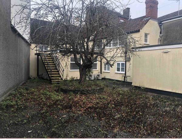 41 High St, Bristol, BS35 2AR | LoopNet