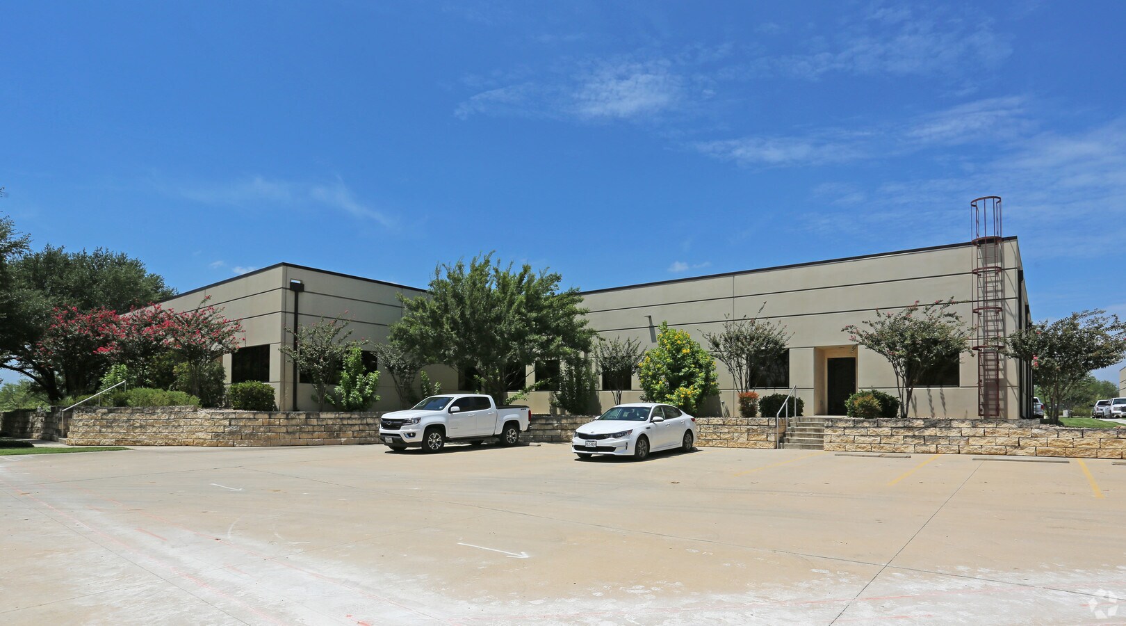 2500 Ne Inner Loop Georgetown Tx 78626 Loopnet