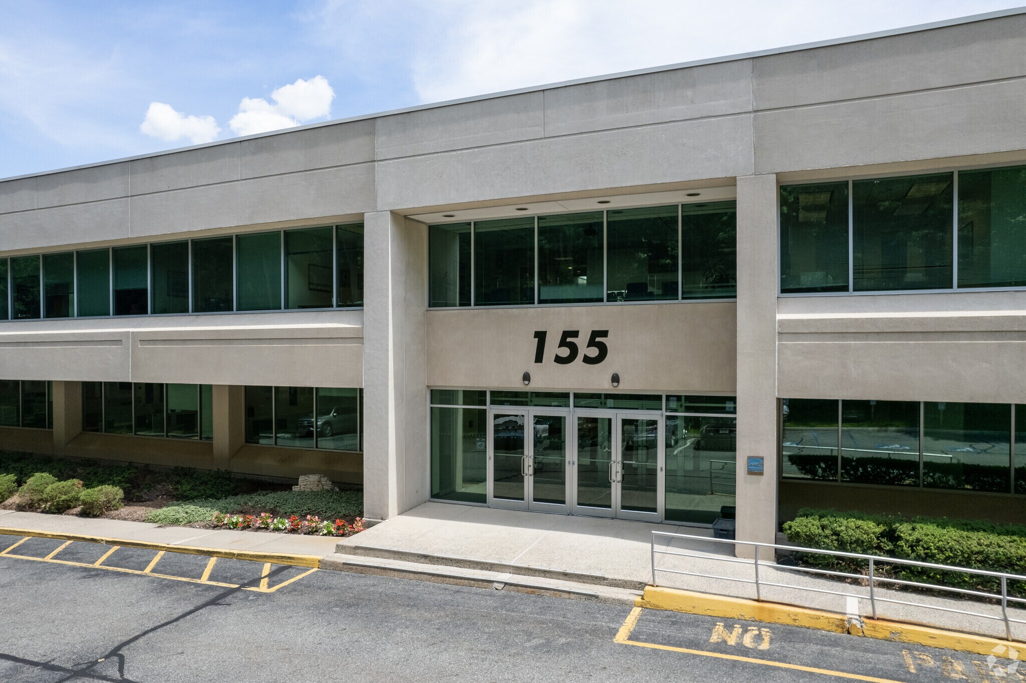 155 Chestnut Ridge Rd, Montvale, NJ 07645 - Parkway Corporate Center ...