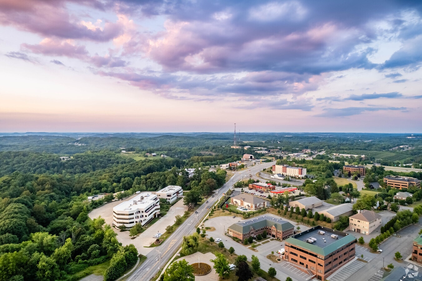 2593 Wexford Bayne Rd, Sewickley, PA 15143 | LoopNet