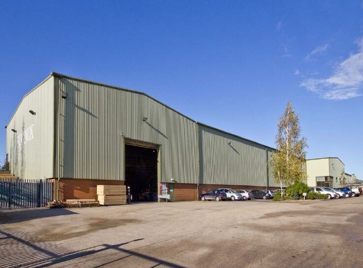 Castle Gate, Salisbury, SP4 6QX | LoopNet