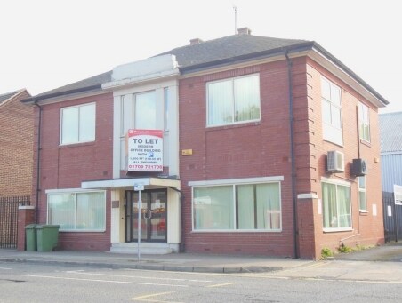 77 Sheffield Rd, Rotherham, S60 1DA - Milton House | LoopNet