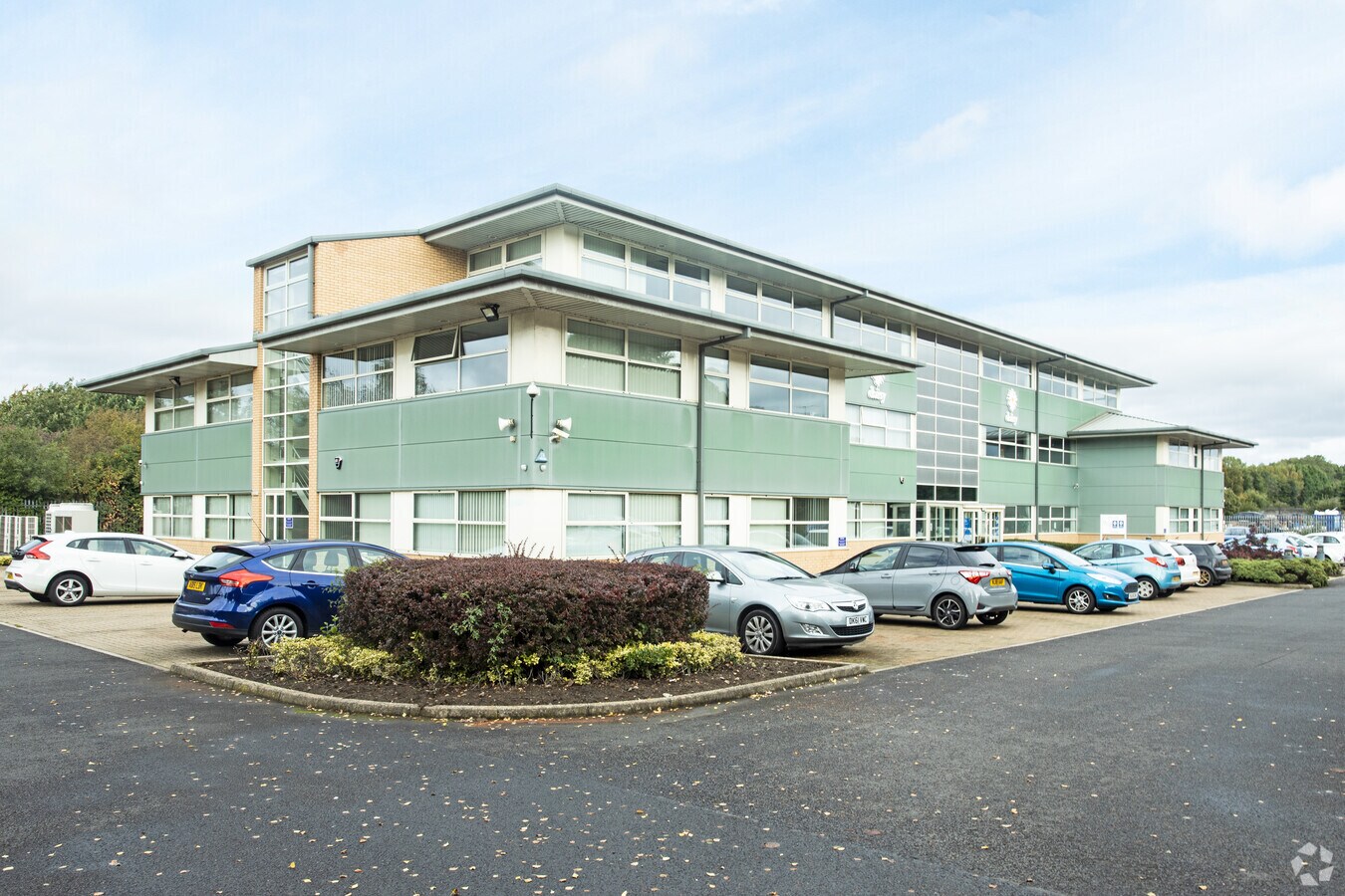 Station Rd, Prudhoe, NE42 6NJ | LoopNet