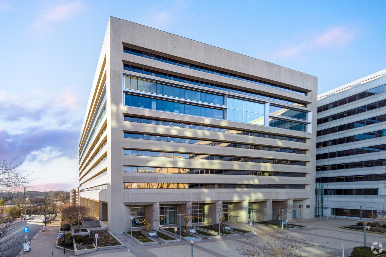 1310 N Courthouse Rd, Arlington, VA 22201 - Heyday at 1310 | LoopNet