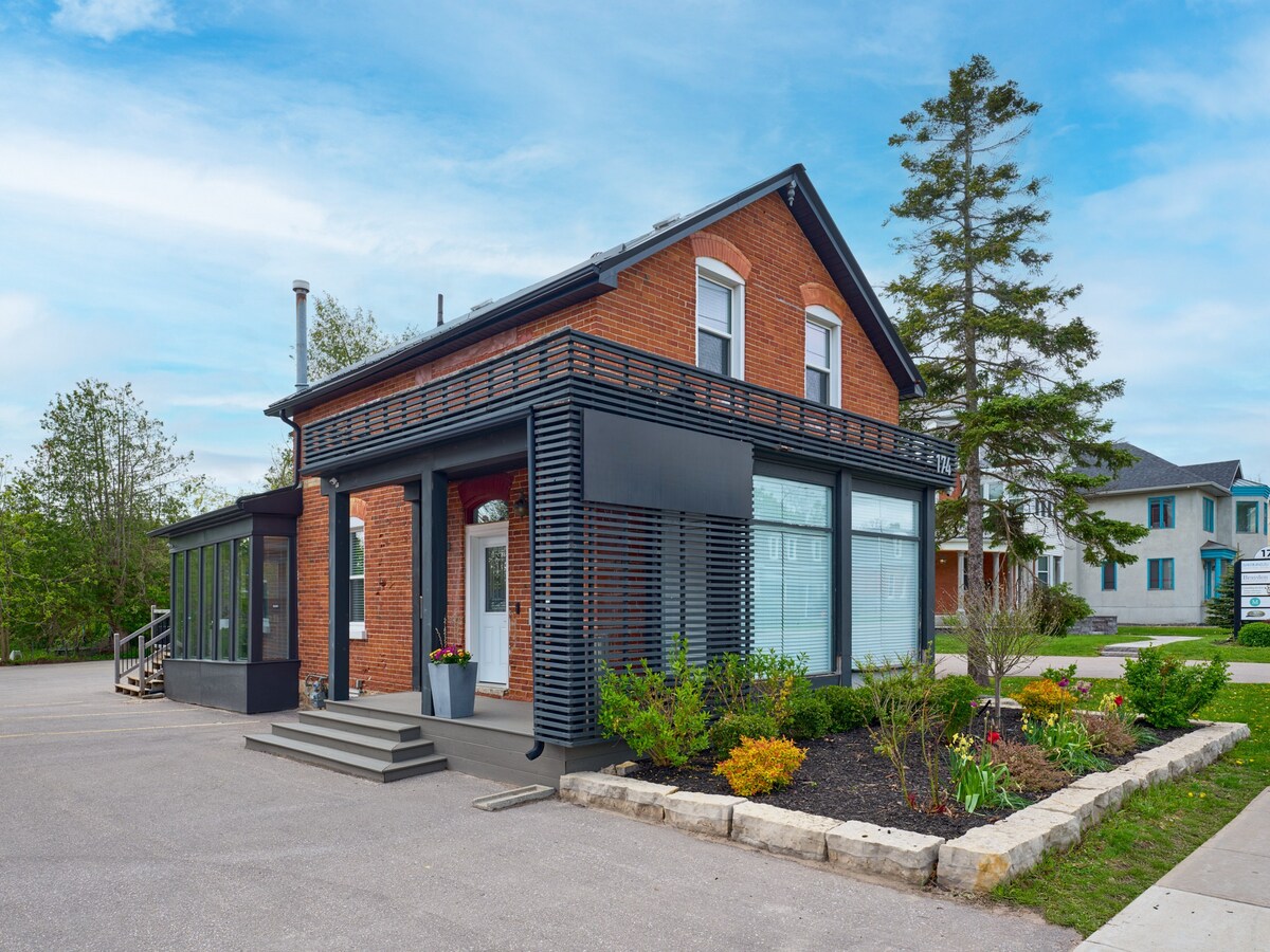 174 Bayfield St, Barrie, ON L4M 3B5 | LoopNet