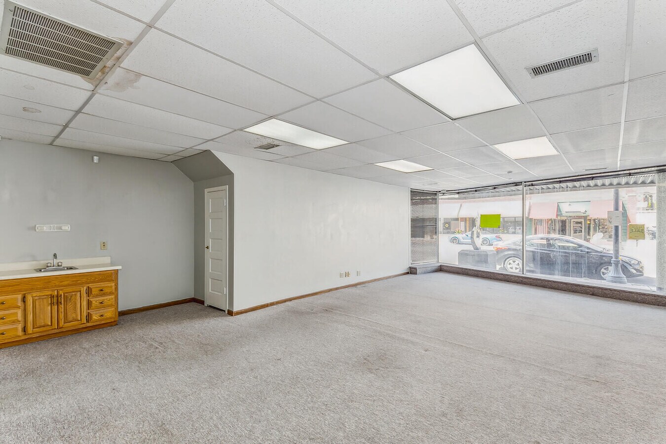 112 S Main St, El Dorado, KS 67042 | LoopNet