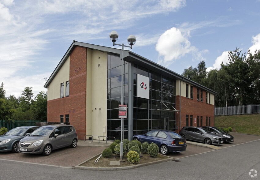 Wakefield Rd, Leeds, LS10 3DQ - Great Western House | LoopNet