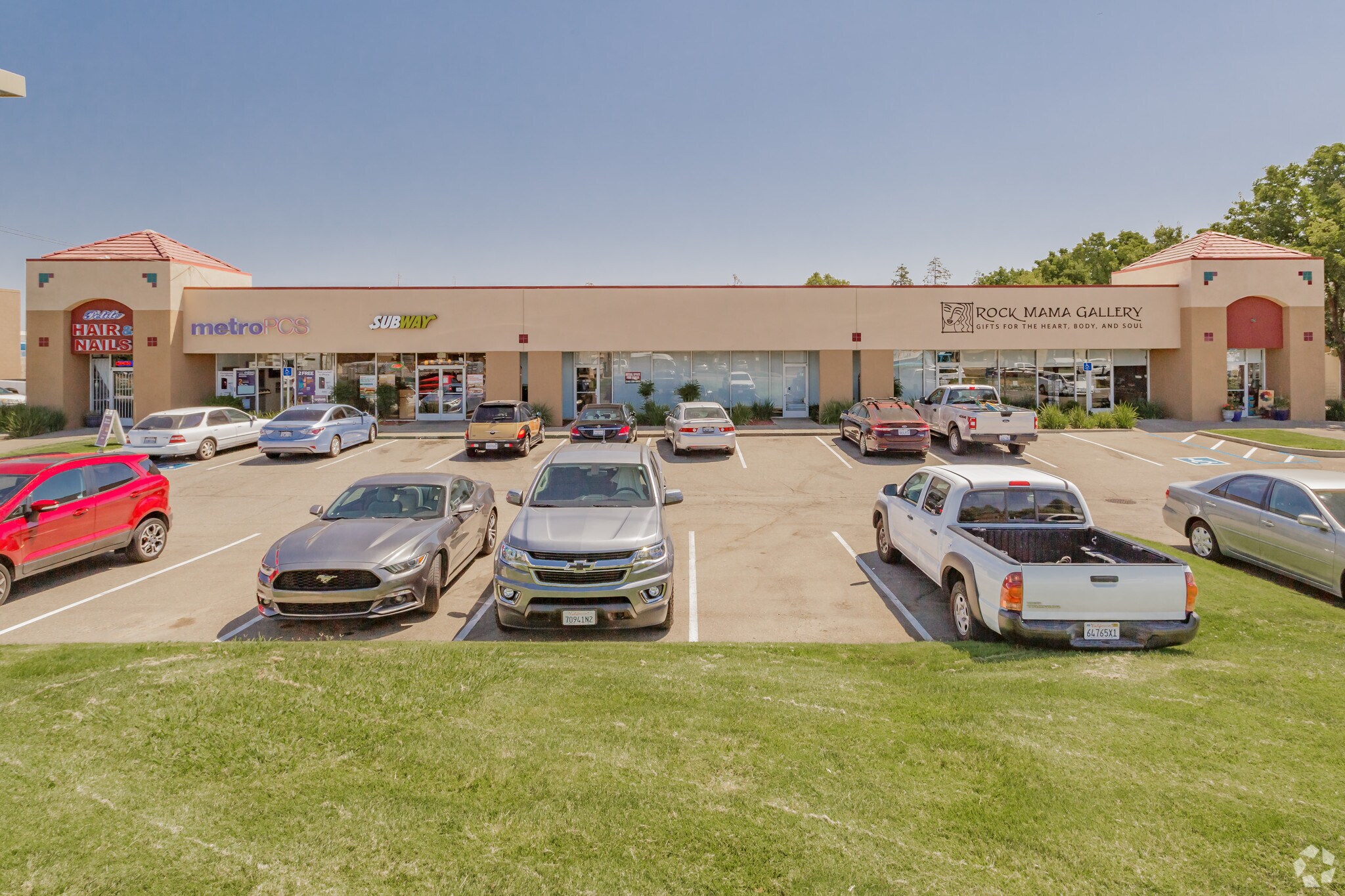 5501 Power Inn Rd, Sacramento, CA 95820 - Power Inn Commercial Center ...