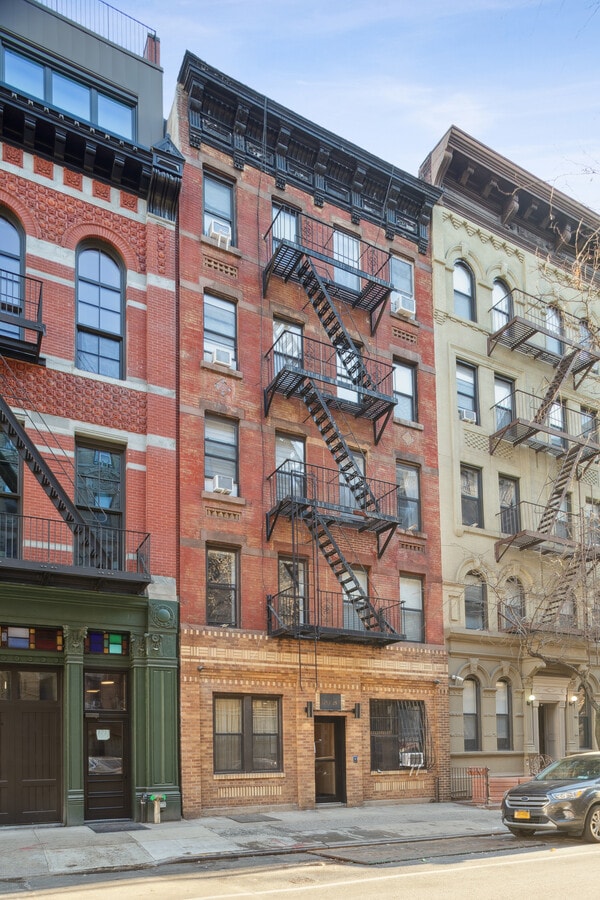 225 E 25th St, New York, NY 10010 - Multifamily for Sale | LoopNet